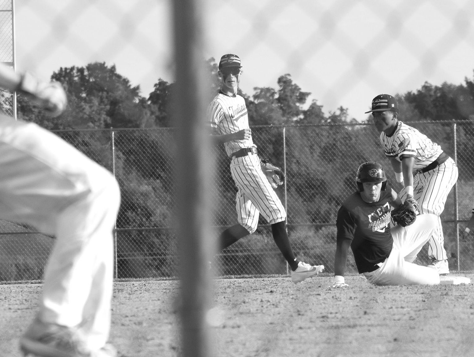 Clarke splits double header against Creston